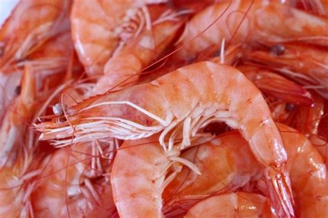 Сколько и как варить креветки (варено-мороженные)?