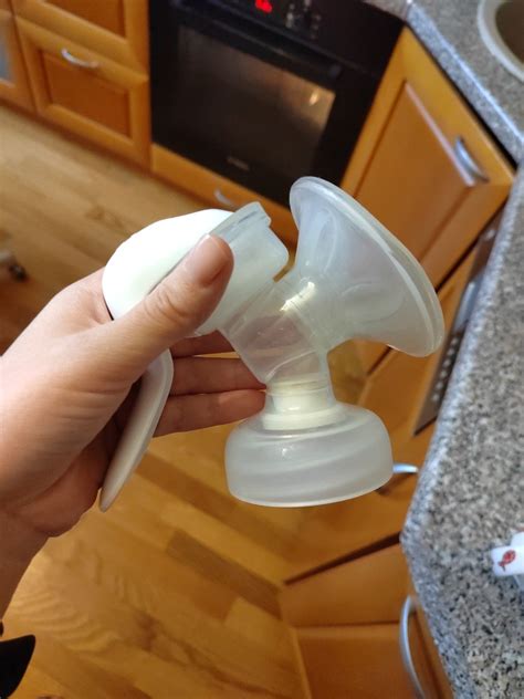 Молокоотсос ручной Philips Avent Comfort SCF330/40, белый купить на ...