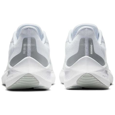 Nike Air Zoom Winflo 7 White buy and offers on Runnerinn