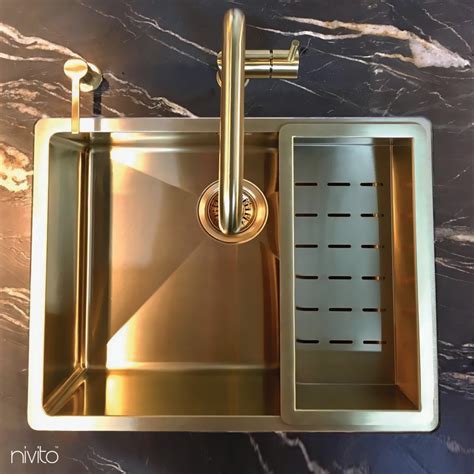 Rhythm 5-RH-340 Mässing/Guld Köksblandare