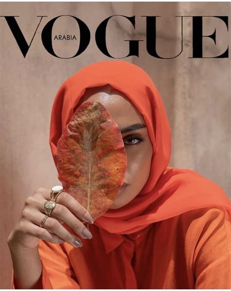 Pin by Maryamkhzrv on эстетика | Vogue photography, Scarf photography ...