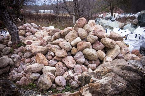 Камень для ландшафтного дизайна, цена без учета доставки.