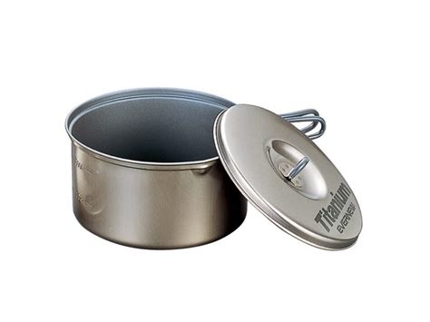 Evernew Titanium Non Stick Pot #3 (1.3L) - Pack Gear Go