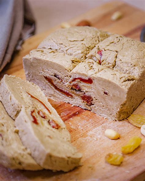 Халва Подсолнечная с курагой премиум 500 гр / Восточные сладости / еда ...