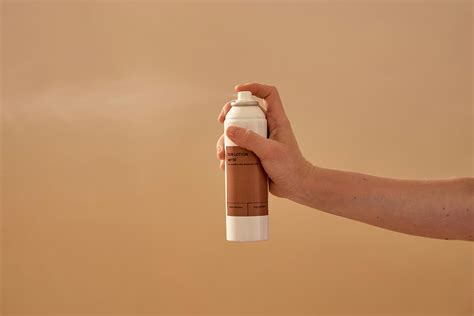 Как пользоваться SPF: правила нанесения, виды средств и как выбрать