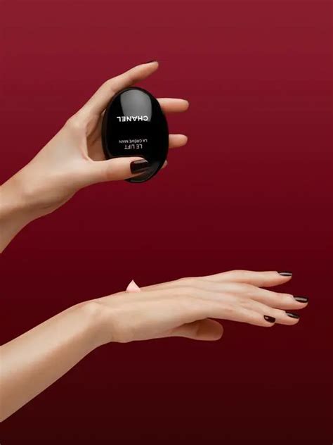Крем для рук Chanel Le Lift La Creme Main - Купить в Киеве (Украина ...