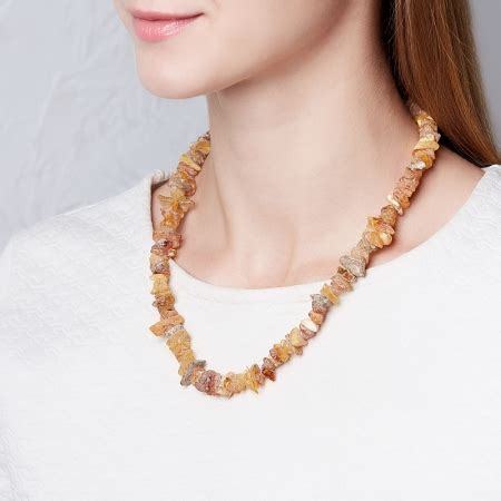 Купить бусы из янтаря(натурального, нешлифованного, королевского) по ...