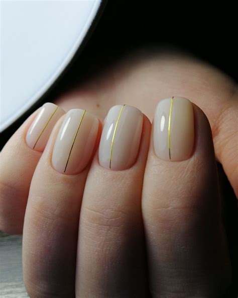 Молочна база / ніжний манікюр /манікюр на короткі нігті /nails | Nails ...