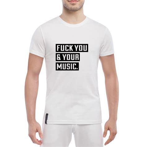 Футболка Fuck music