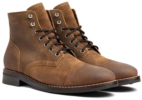 Snapklik.com : Mens Captain Lace-Up Boot