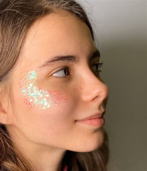 Пин от пользователя Cat’ на доске Makeup в 2024 г | Блестящий макияж ...