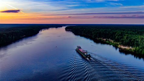 River Svir, Russia, Leningrad region. Mavic 2 Zoom. June 2020. : r/djimavic