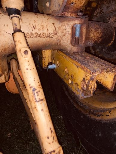 mf202 with mf200 loader and 3pth stabilizer? | Yesterday's Tractors Forums