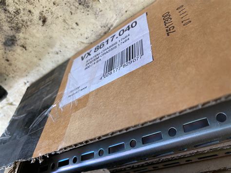 VPE 4 x Rittal System-Chassis VX8617.040 system chassis 18x64 mm VX ...