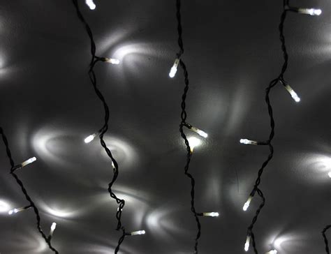 Светодиодный занавес Quality Light 2*2 м, 400 холодных белых LED ламп ...