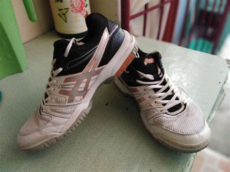Asics Gel Rocket, Men's Fashion, Footwear, Sneakers on Carousell