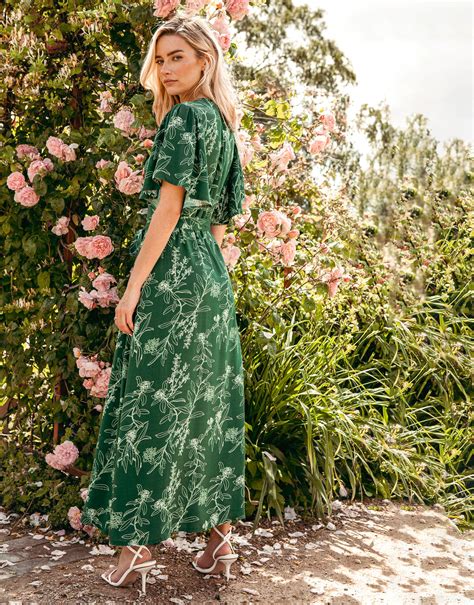Women's Clothing – Threadbare