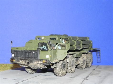 BM-30 Smerch, Trumpeter 1:35 von Steffen Tittmann
