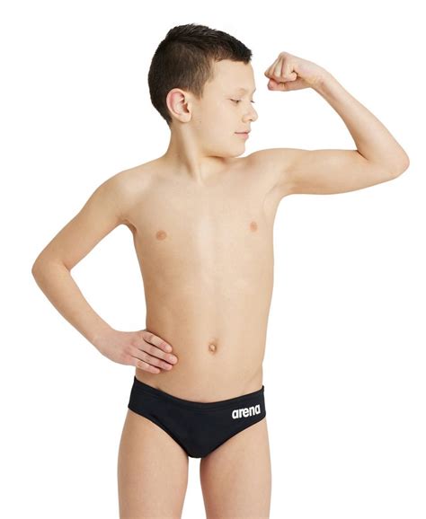 Плавки детские ARENA SOLID BRIEF JR black-white за 58 руб.