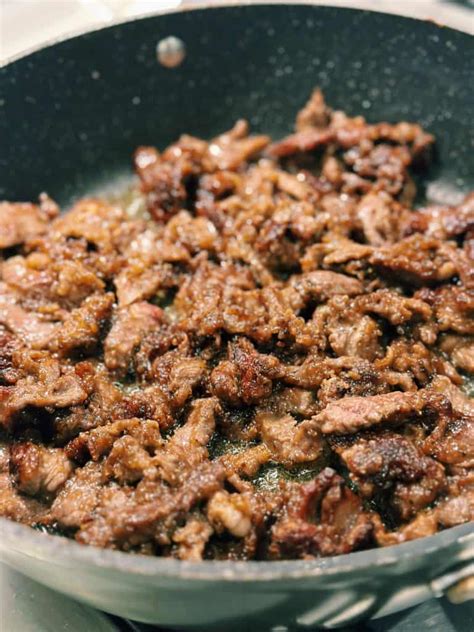 Black Pepper Beef Noodle Stir-fry - Tiffy Cooks