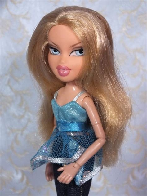 Игровая кукла - Братц (Bratz) Хлоя с шарнирными руками купить в Шопике ...