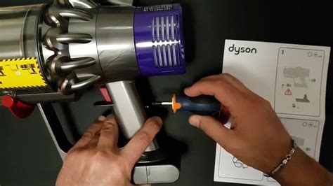 Dyson V10 Absolute " Batteria " - YouTube