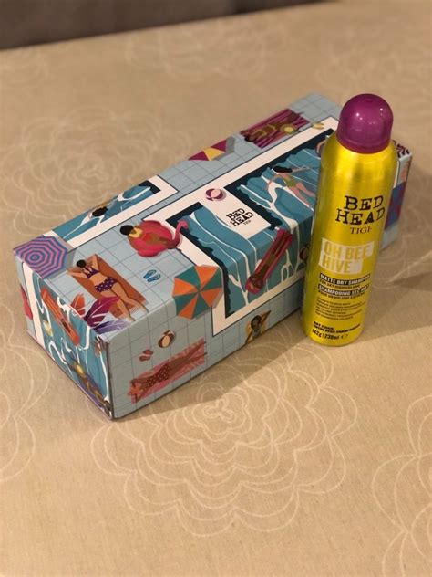 TIGI BED HEAD Oh Bee Hive Сухой шампунь для придания объема волосам 238 ...
