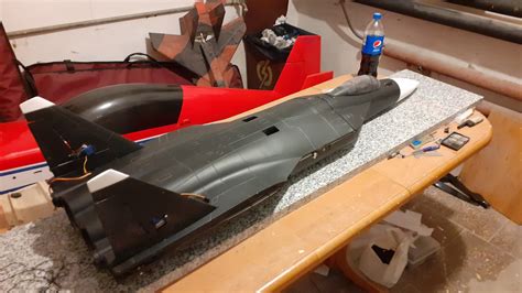 Model SU-47 - Skrzydełka, kaczki i "odrzutowce" - Polskie Forum ...