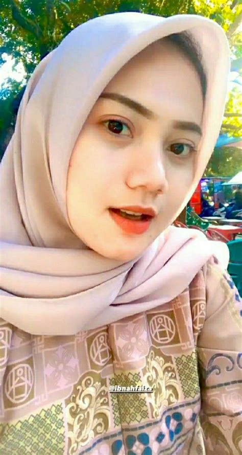 Pin oleh Sekar Nagari di beautiful mom | Foto gadis cantik, Gambar gadis cantik, Fotografi gadis