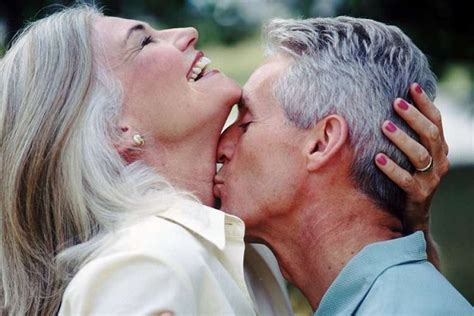 Потенция после 50 лет: как повысить в домашних условиях?