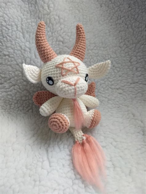 Baphomet Amigurumi Pattern | Etsy | Kawaii crochet, Diy crochet ...