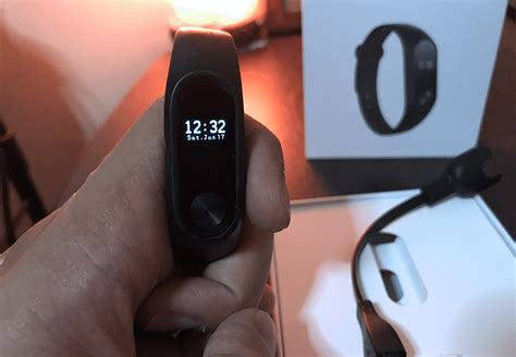 My Personal Pedometer: Xiaomi Mi Band 2 Review - Pinoy Fit Buddy