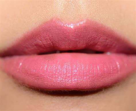 Помада для губ MAC Lustre Lipstick Giddy, купить по выгодной цене с ...