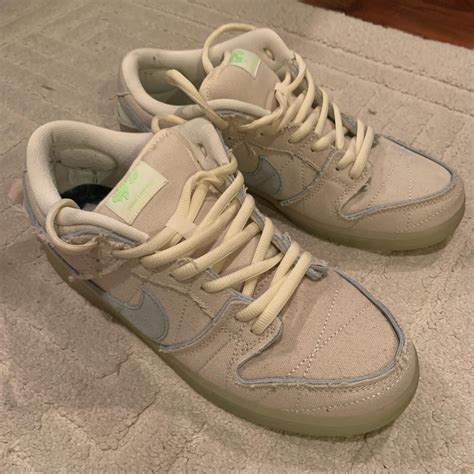 Mummy dunk sb -worn a few times -no box -Price low... - Depop