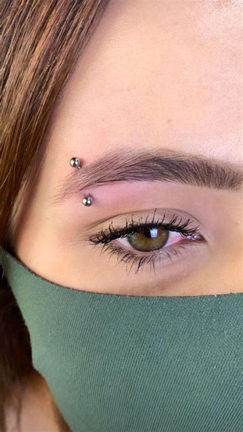 Pin by Maja Mikuz on Quick saves | Eyebrow piercing, Facial piercings ...