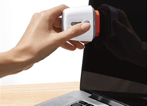 Best Cleaners for Monitors and PCs – Buying Guide 2024 - MonitorNerds ...