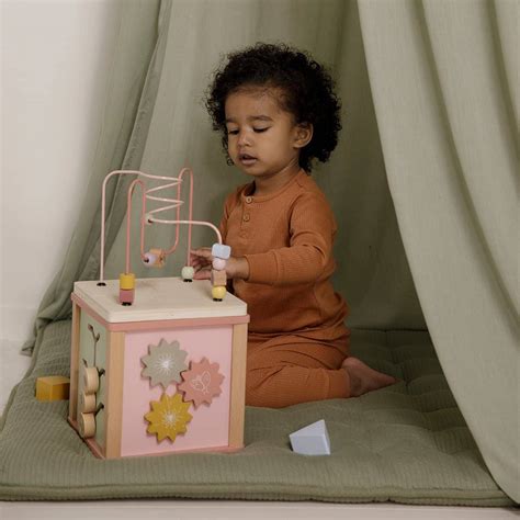 Nunukids Wooden Activity Cube - Pink