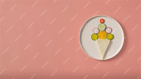 Ассортимент питательного детского питания с копией пространства ...