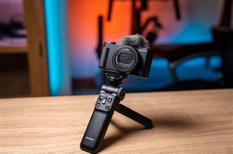 Máy ảnh Sony ZV-1 Starter Kit | Máy ảnh vlog Sony ZV1