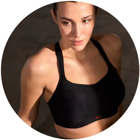 How to Choose a Sports Bra | Sports Bra Buying Guide – Brastop UK