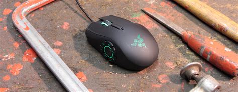 Razer Naga Hex V2 im Test | Kabellos und für Rechtshänder