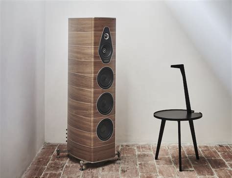 Sonus faber Olympica Nova V – www.basilaudio.com