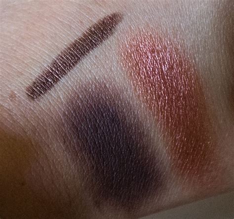 Кремовые тени шанель – Официальный сайт CHANEL : мода, парфюмерия, уход ...