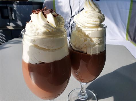 Recette de Chocolat liégeois par marie-jo