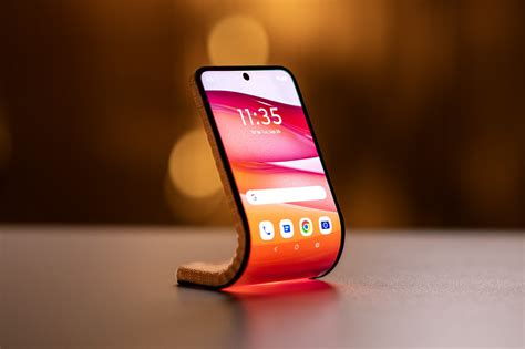 Smartphone oder Smartwatch? Motorola mit flexiblem Display