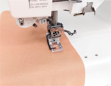 Janome Прозрачная распошивальная лапка, 795-818-107 — Аксессуары Janome ...