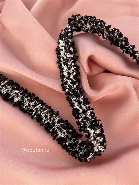 Тесьма черно-белая с люрексом – купить за 165 руб | BOUTONRU.RU в СПб и ...