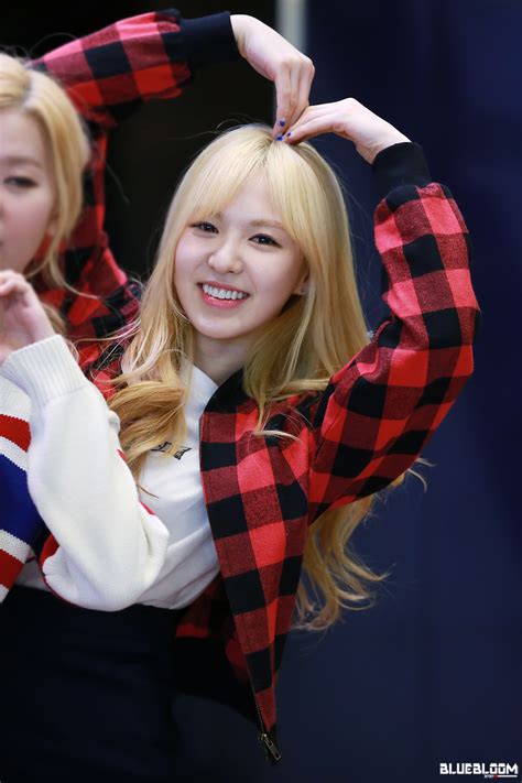 Венди из Red Velvet рассказала о своем "любовном опыте" на шоу - K-POP