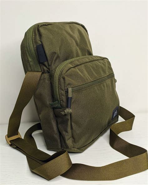 Сумка для кобуры тактическая на плечо EDC Compact Shoulder Bag Olive ...