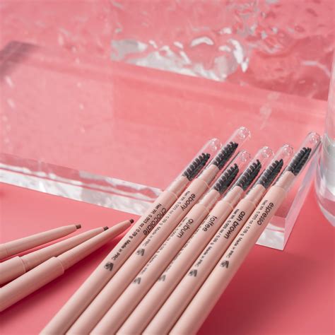 Defining Brow Pencil - Auraline Beauty